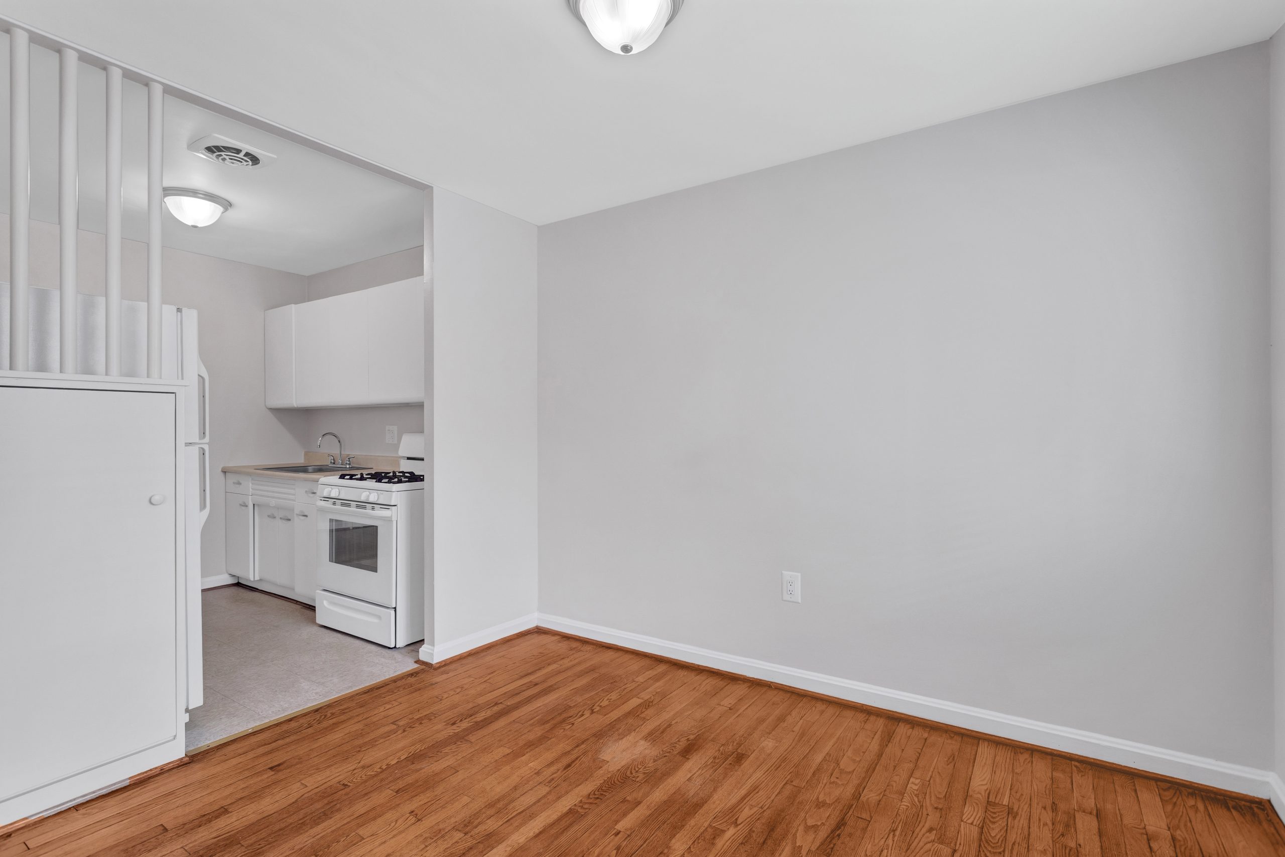 HOC Battery Lane - Affordable Apartments in Bethesda, MD